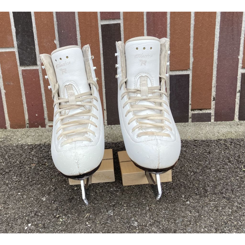 RISPORT Mod. RF3 Gr. 220 = 33